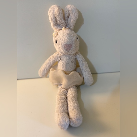 Jellycat | Toys | Jellycat Lulu Tutu Cream Bunny Toys Collectibles ...